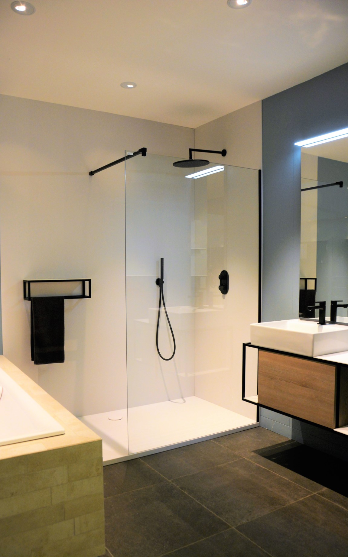 Wall Concept 210 - Aquaconcept : Aquaconcept