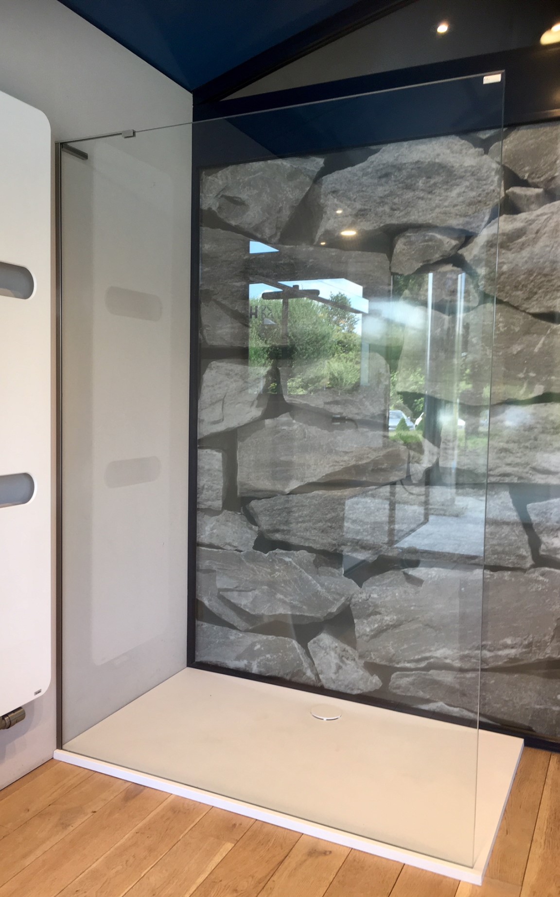 Wall Concept 210 FREE - Aquaconcept : Aquaconcept